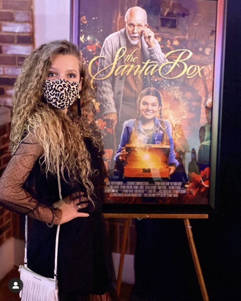 The Santa Box Movie Review - SookEe Designs